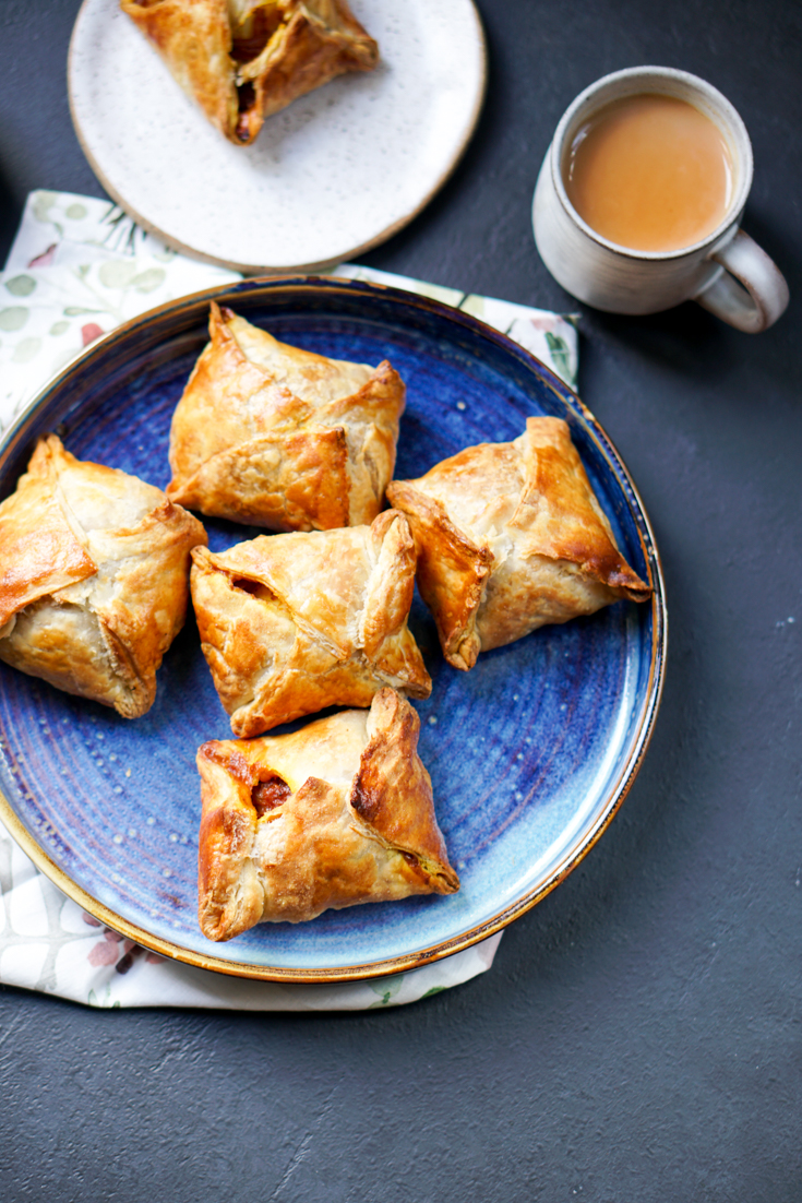 Kerala Bakery Style Egg Puffs - Cooking Curries